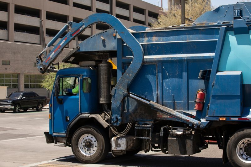 Industrial Waste Handling Strategies | RoadRunner